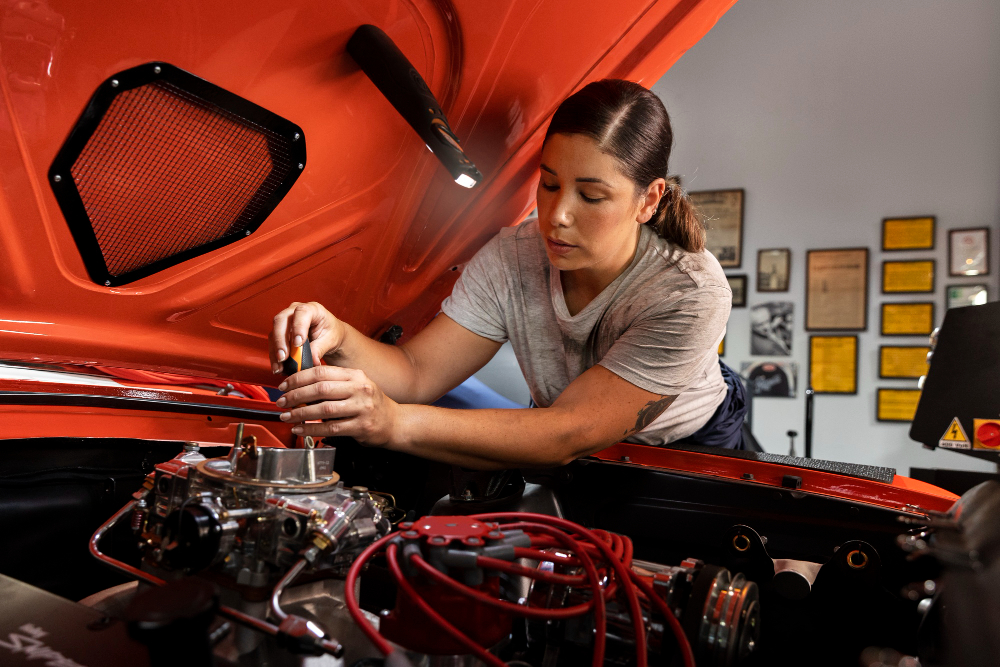 Cum să alegi bujiile de performanță pentru mașina ta - NetArhia